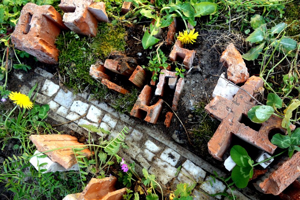 Azara San – Apollonia